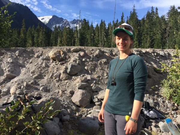 Allison Pfeiffer – Sediment supply controls on river bed (in)stability ...